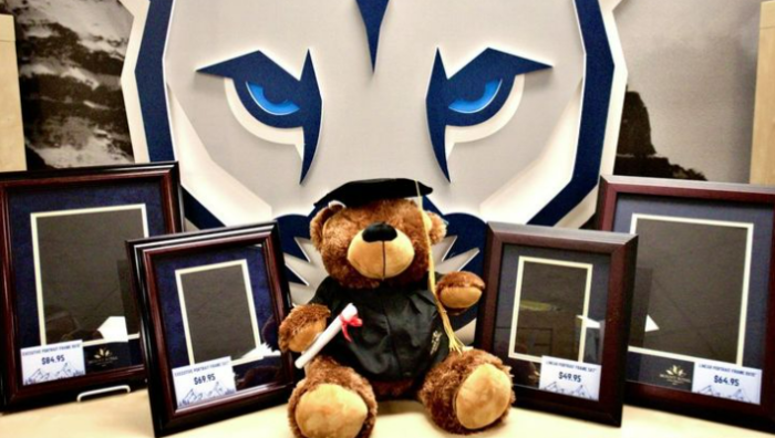 Welcome New Alum - Mount Royal University